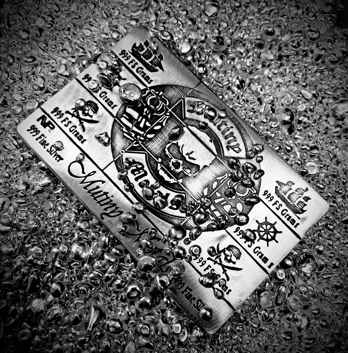 The Mutiny Metals Gramsy Card® – NVP North View Products®